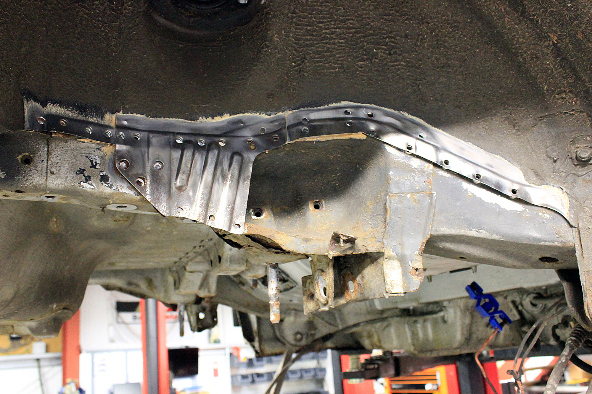 Mitsubishi Evo & GTR R35 - Chassis Leg Replacement - Auto Torque