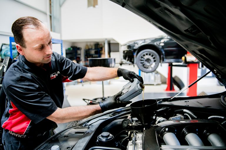 Mitsubishi Evo, Nissan GTR, Audi, BMW Specialists for Servicing & Repairs